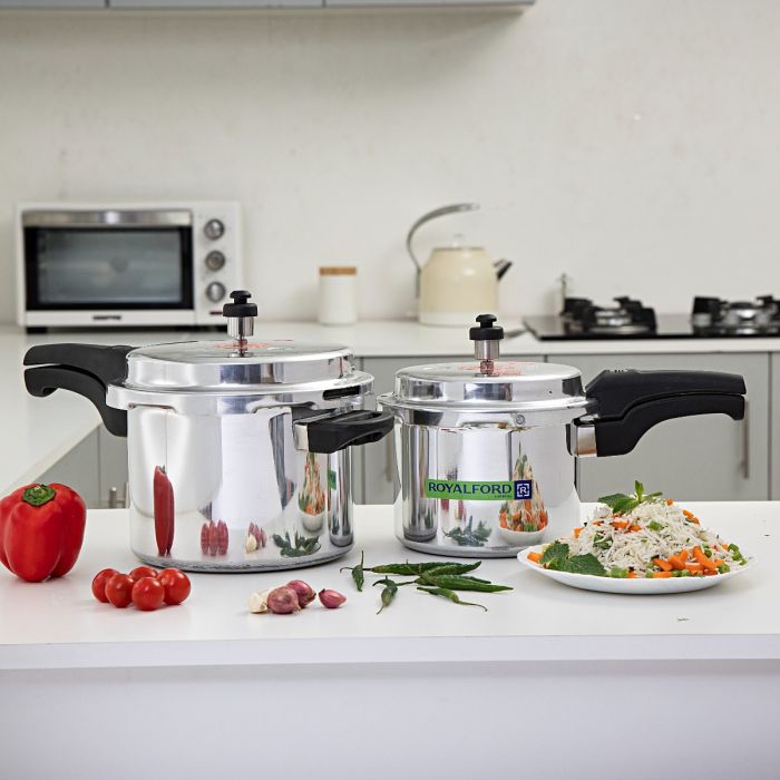 Pressure Cooker – Geepas